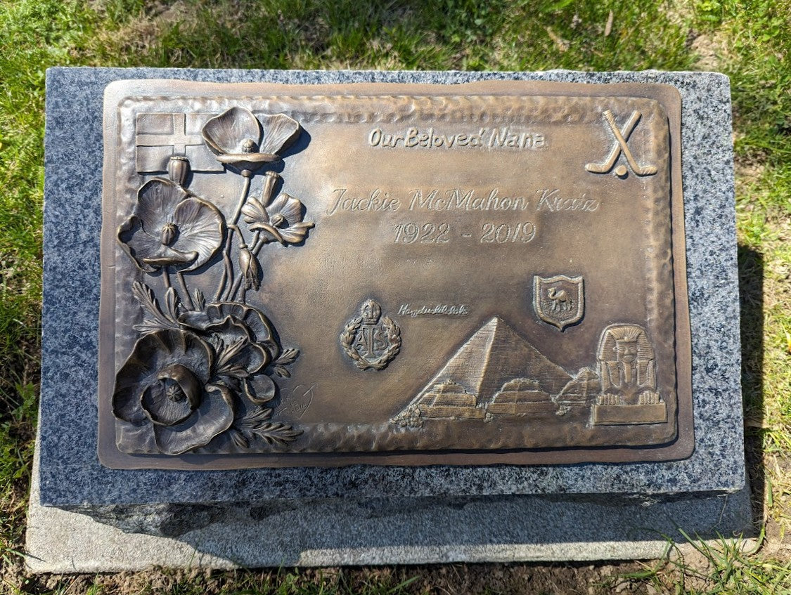 Kratz Headstone – Rusty Redstar